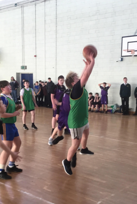 Boys Basketball – Gaelcholáiste Chéitinn